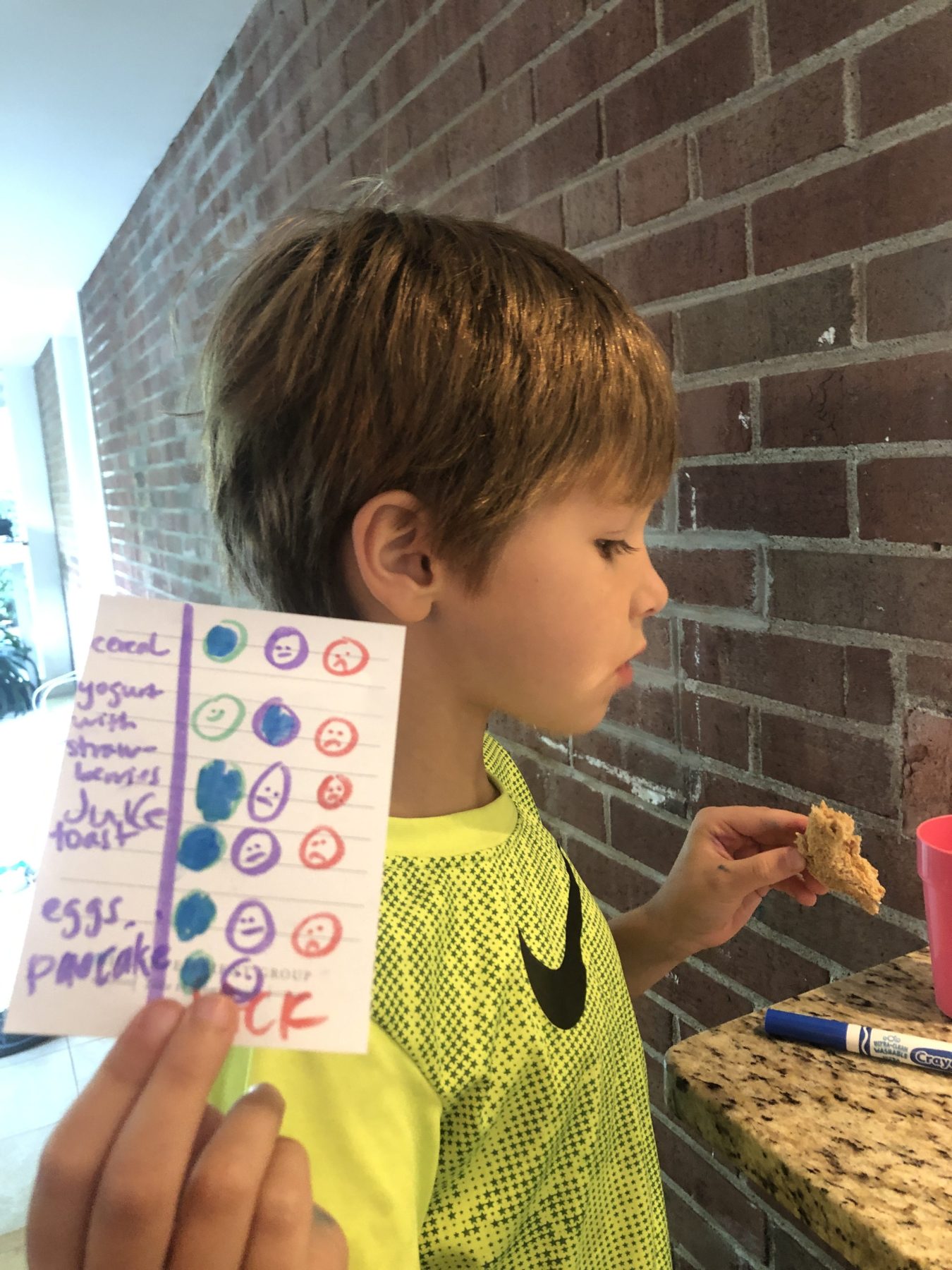 Addressing Picky Eating with Food Critic Cards